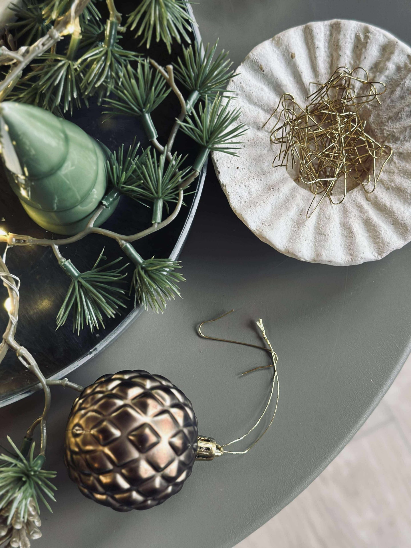 Krog til opsætning af julepynt - Guld – VIAMAJA.DE