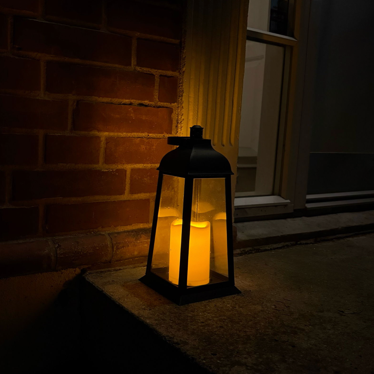 Schöne Laterne Mit Led Licht Bild
