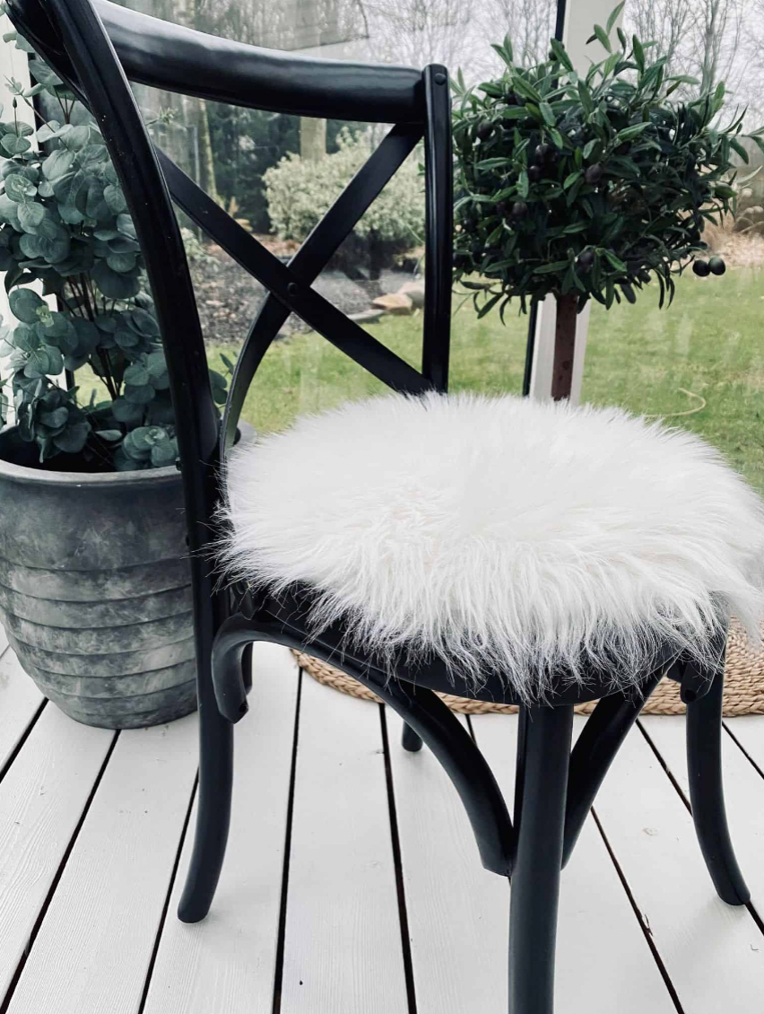 Sitzauflage Ø 34cm - Weißes Lammfell | Extra Komfort – VIAMAJA.DE