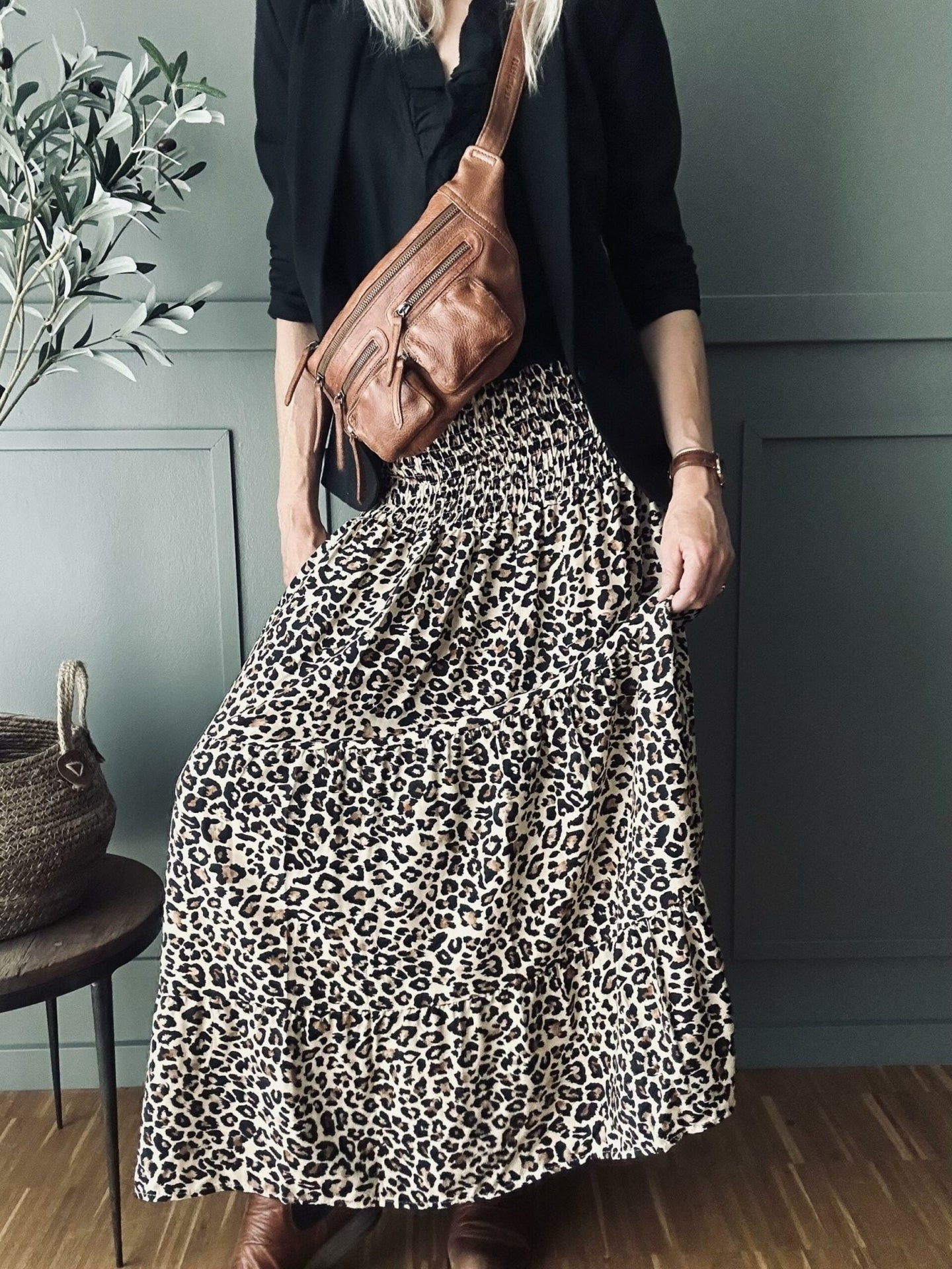 Rock mit Smock - Leopard | Fantastische Stretch-Nederdel – VIAMAJA.DE
